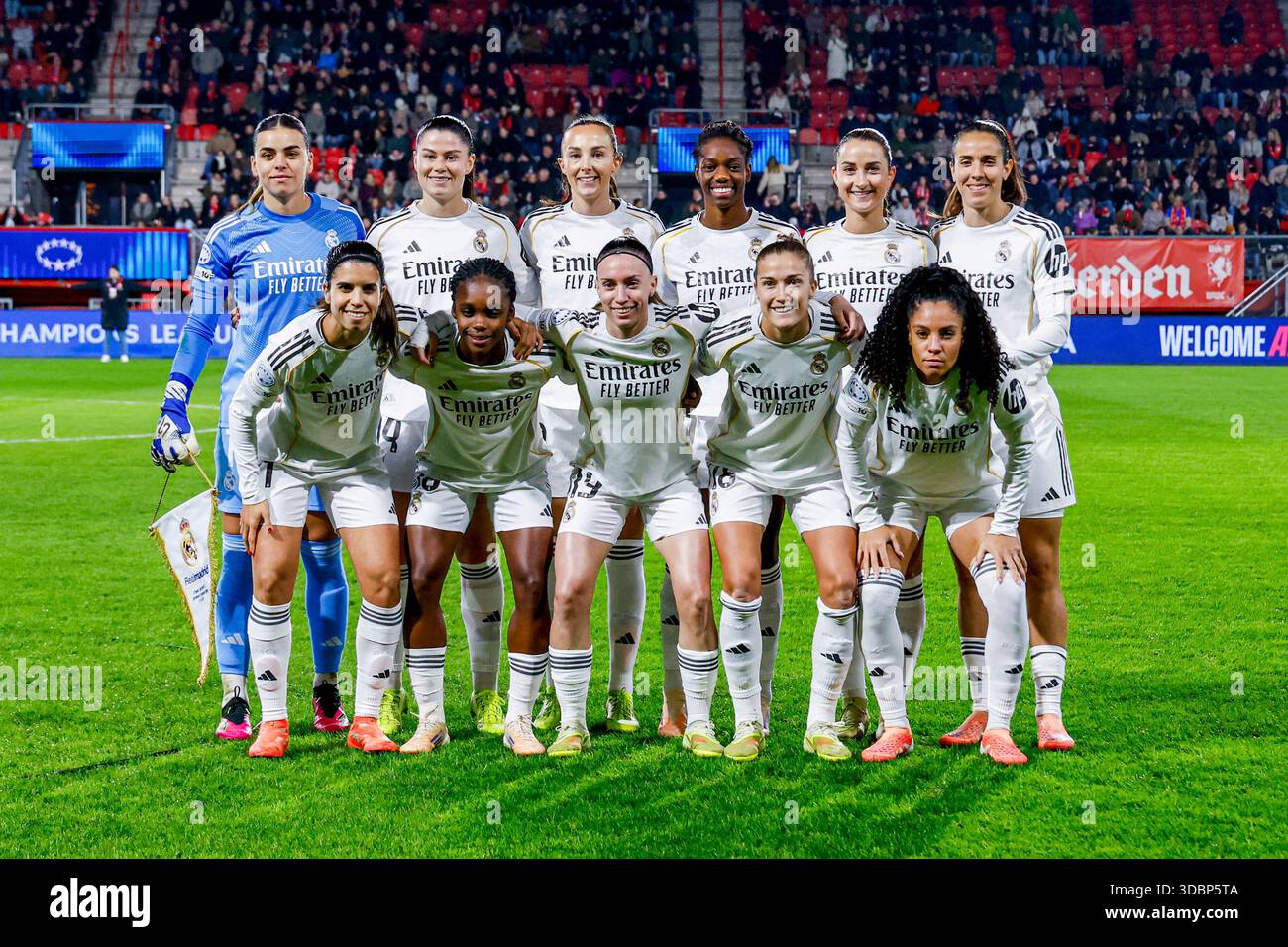Real madrid 2025 team hi-res stock photography and images - Alamy