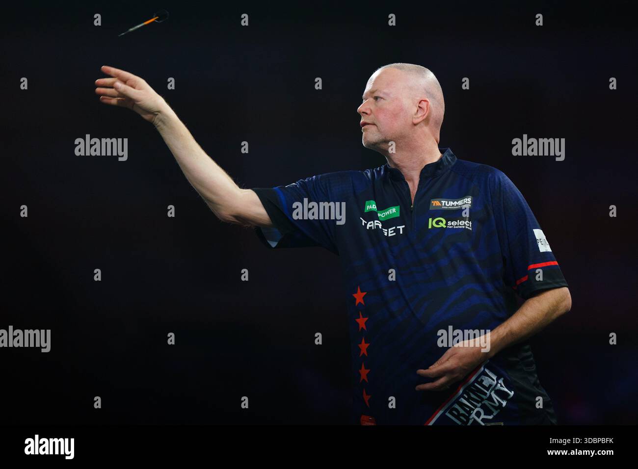 Raymond van Barneveld during the match between Raymond van Barneveld ...