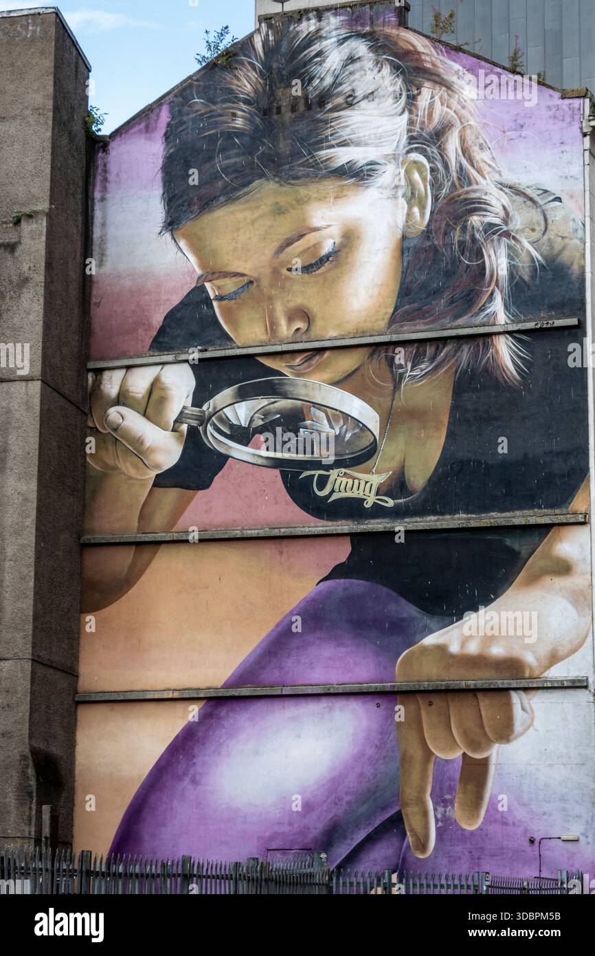 Scotland, Glasgow, Mural Trail, Smug (Sam Bates): 'Honey...I shrunk the ...