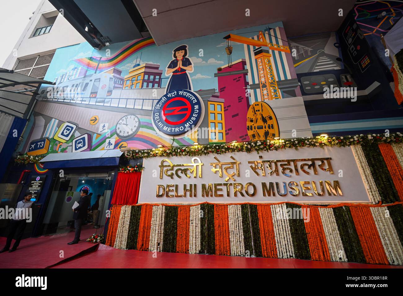 NEW DELHI, INDIA - DECEMBER 17: A view of newly inaugurated Delhi Metro ...