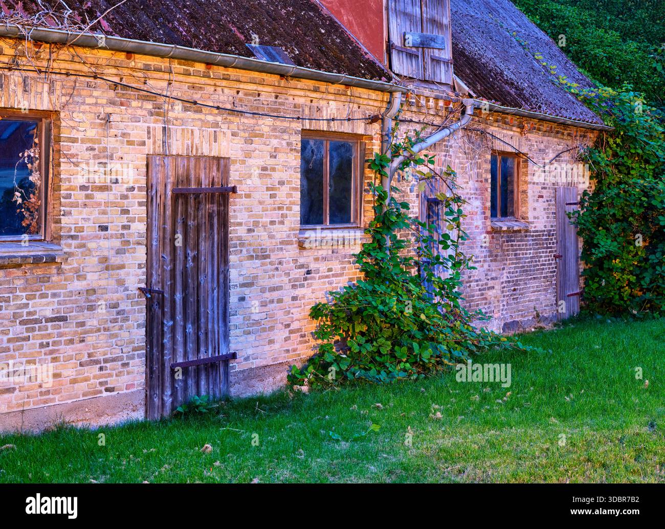 Historic house at the amanda mill hi-res stock photography and images ...