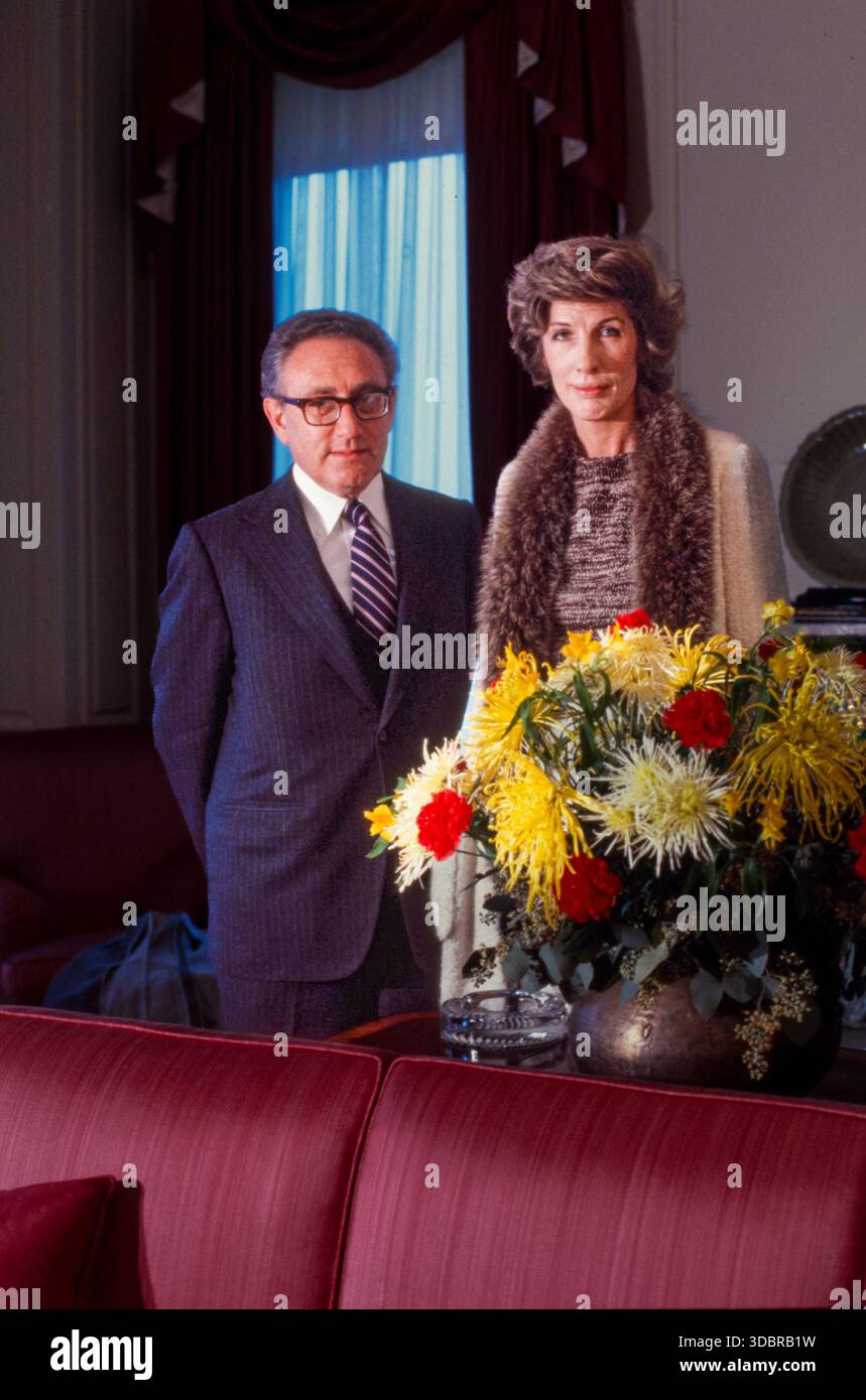 Henry Kissinger and wife, Nancy Kissinger in their New York City ...
