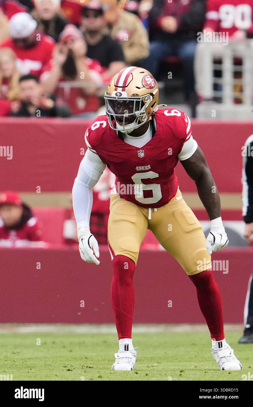 San Francisco 49ers safety Malik Mustapha (6) plays against the ...
