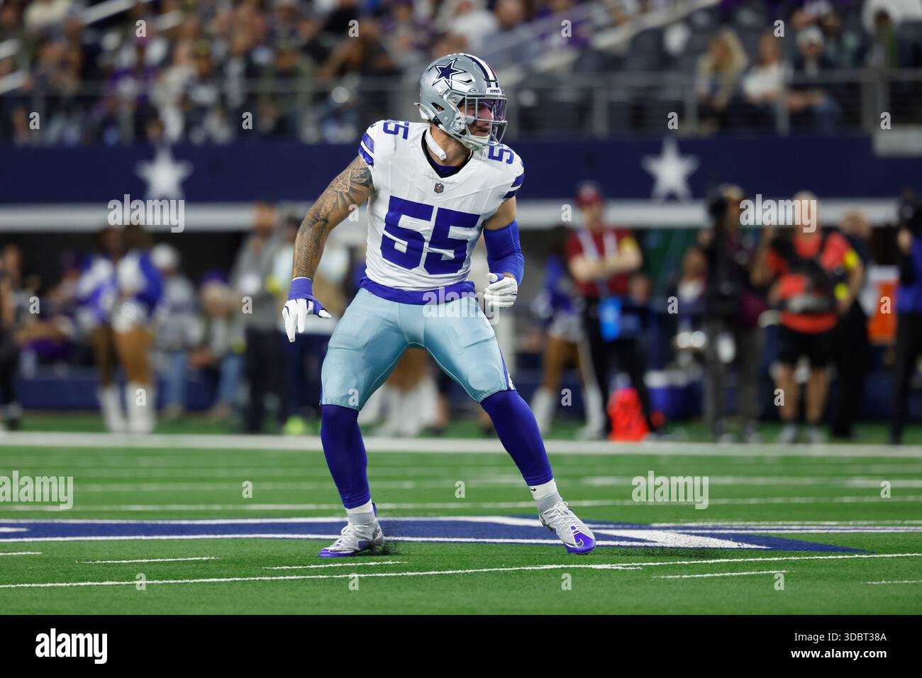 Dallas Cowboys linebacker Logan Wilson (55) looks to defend during a ...