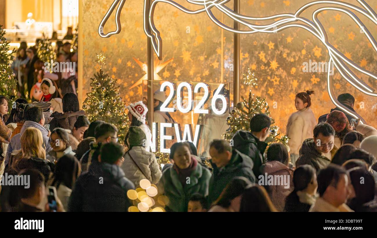 Christmas atmosphere in Chengdu City, southwest China's Sichuan ...