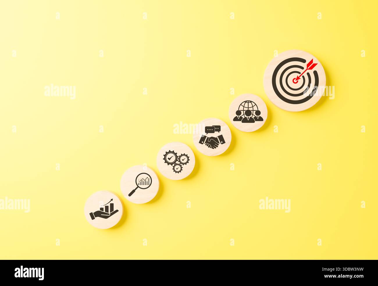 Business goals and target achievement concept. Icons arranged in rising ...