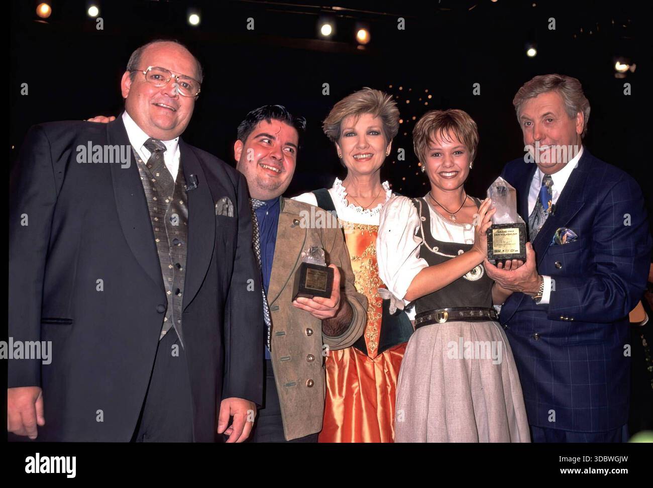 ARCHIV: Carolin Reiber Moderatorin Carolin Reiber mit Francine Jordi ...