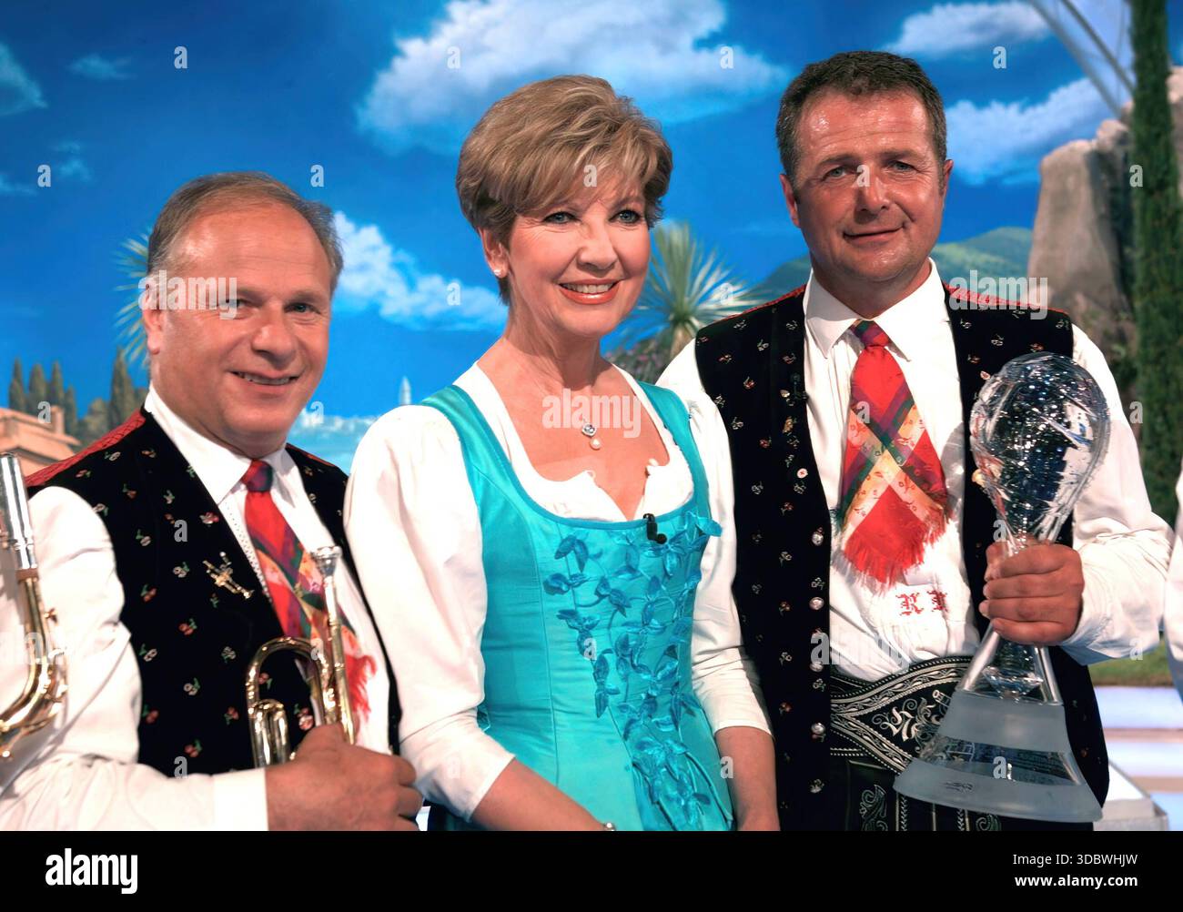 ARCHIV: Carolin Reiber Moderatorin Carolin Reiber mit Norbert Rier und ...