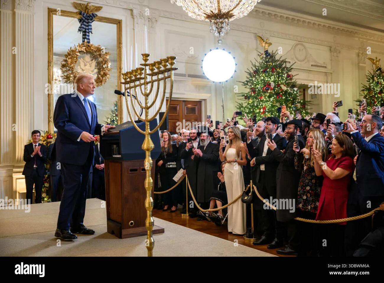 Menorah lighting ceremony washington dc hi-res stock photography and ...
