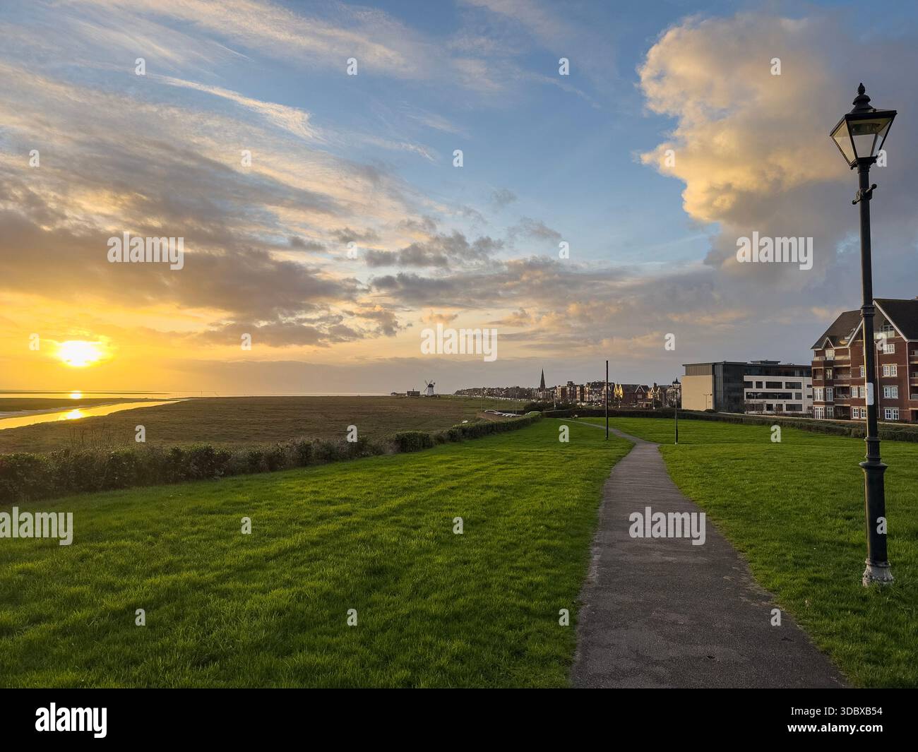 Sunset in Lytham Quays and Rible estuary, Lytham St Annes, Fylde in ...