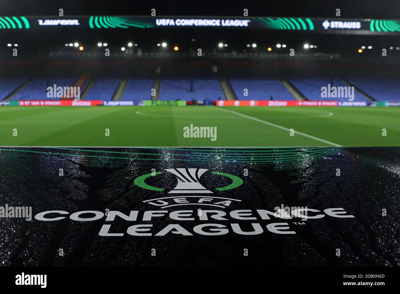Selhurst Park, Selhurst, London, UK. 18th Dec, 2025. Europa Conference ...
