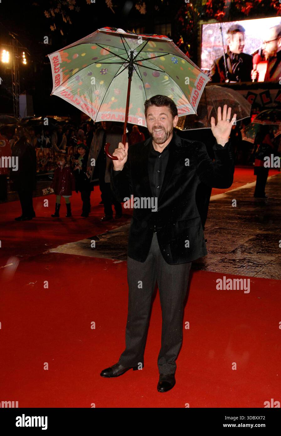 JOHN MICHAEL HIGGINSAttending the European Film Premiere of "Fred Claus ...