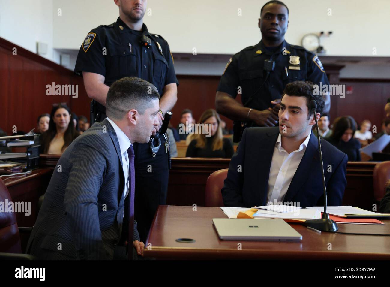 Alleged killer Luigi Mangione confers with his attorney, Jacob Kaplan ...