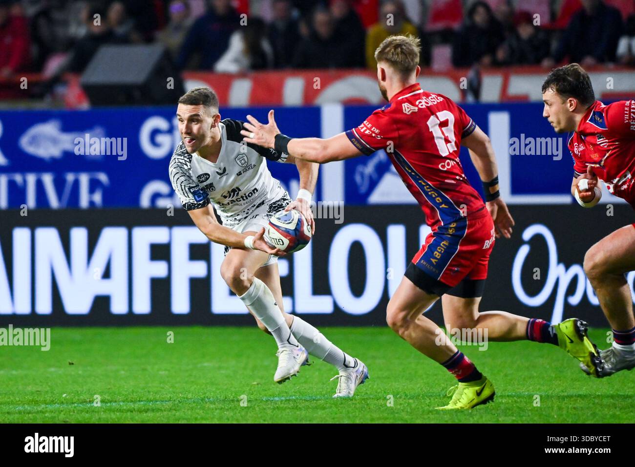 Maxime LAFAGE of Vannes during the Pro D2 match between Beziers and ...