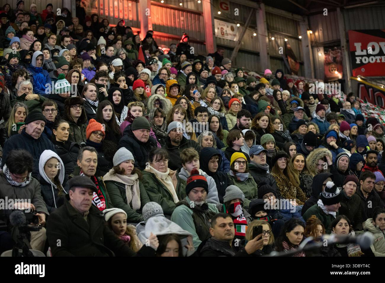 Dublin, Ireland – 18th December 2025 – Crowds gather in Dalymount Park ...