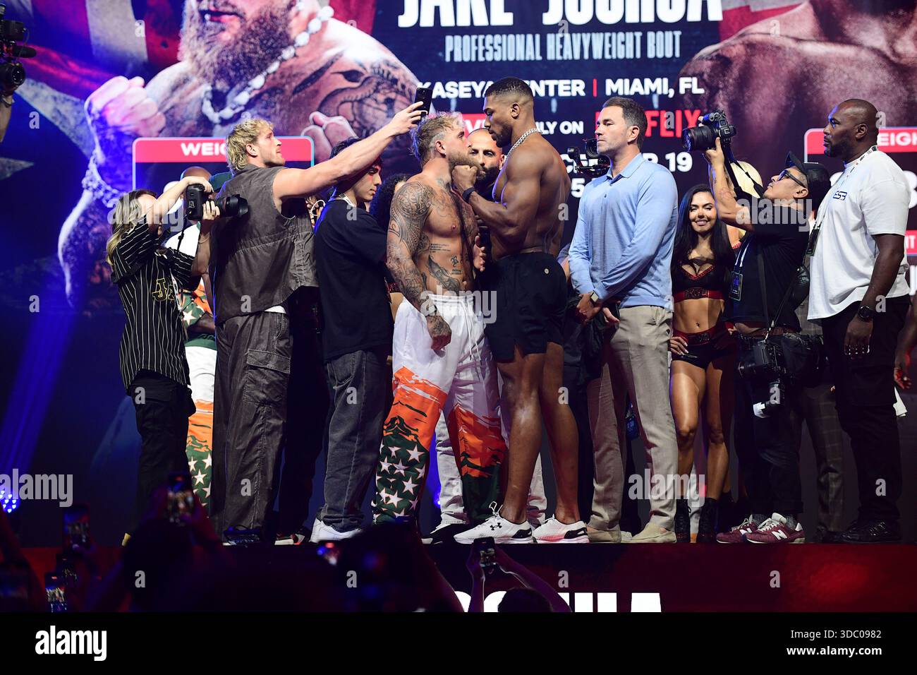 Jake Paul and Anthony Joshua face off during the official weigh-in at ...
