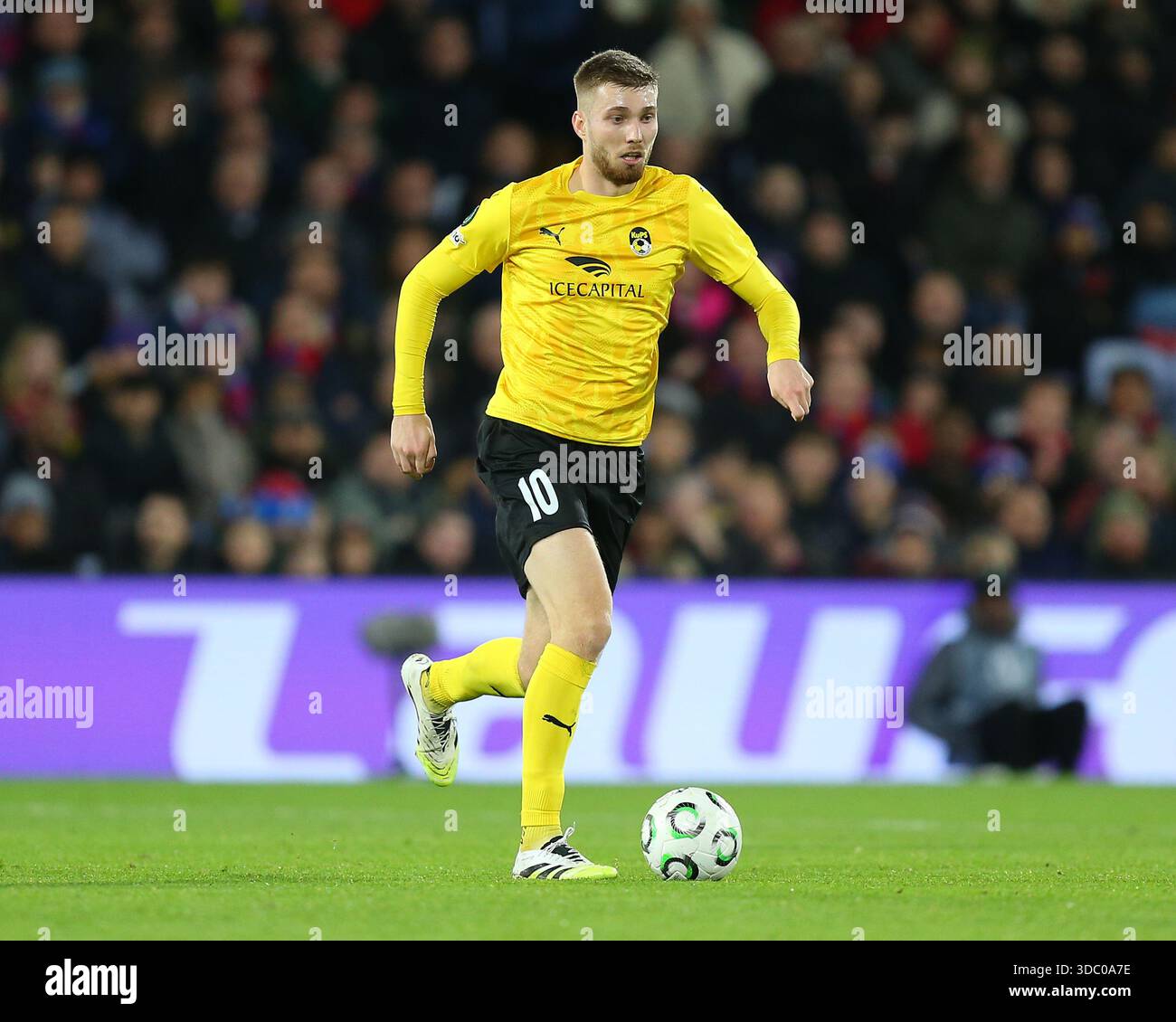 London, England, December 18 2025: Doni Arifi (10 KuPS Kuopio) during ...