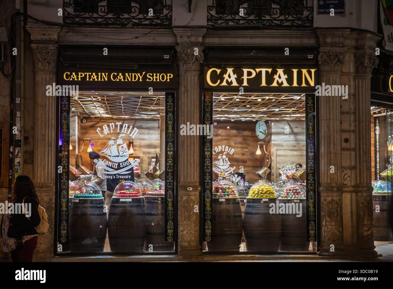Captain candy logo hi-res stock photography and images - Alamy