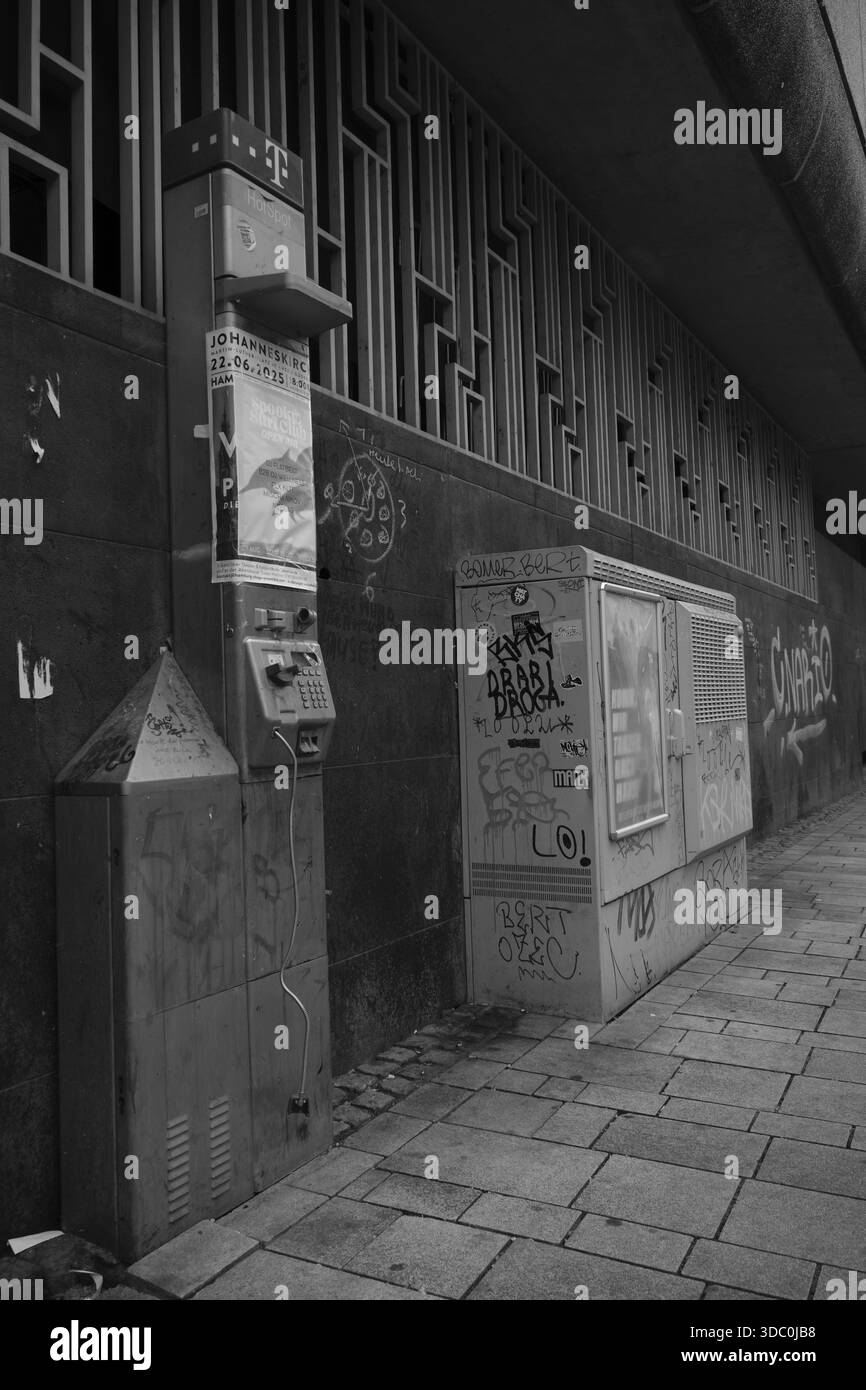 Germany rhineland westphalia düsseldorf Black and White Stock Photos ...