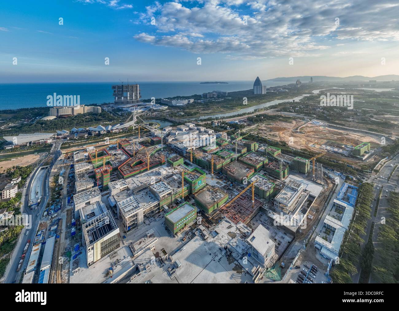 **CHINESE MAINLAND, HONG KONG, MACAU AND TAIWAN OUT** Aerial photo ...