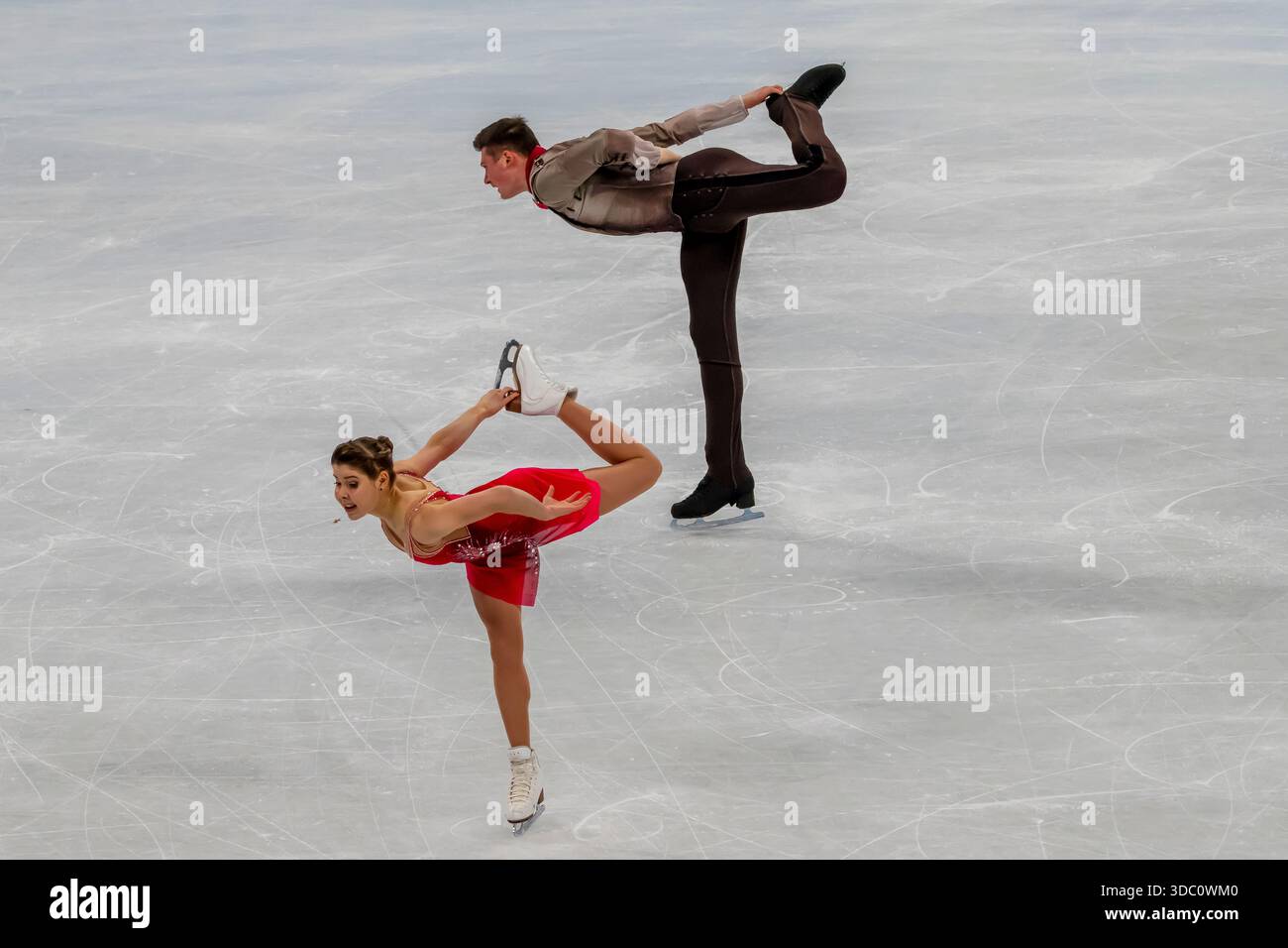Aleksandr galliamov and anastasia mishina roc hi-res stock photography ...