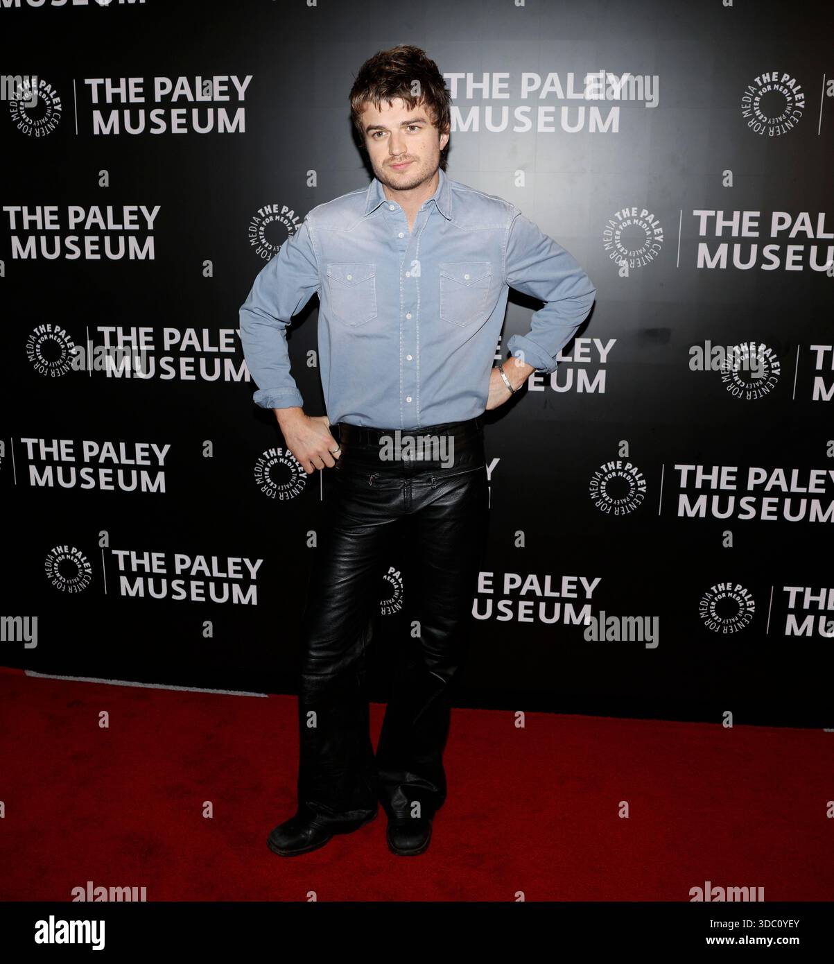 Joe Keery arrives on the red carpet at PaleyLive's "Stranger Things ...