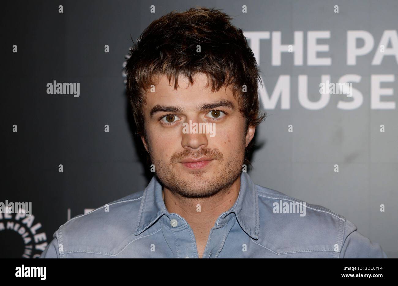 Joe Keery arrives on the red carpet at PaleyLive's "Stranger Things ...