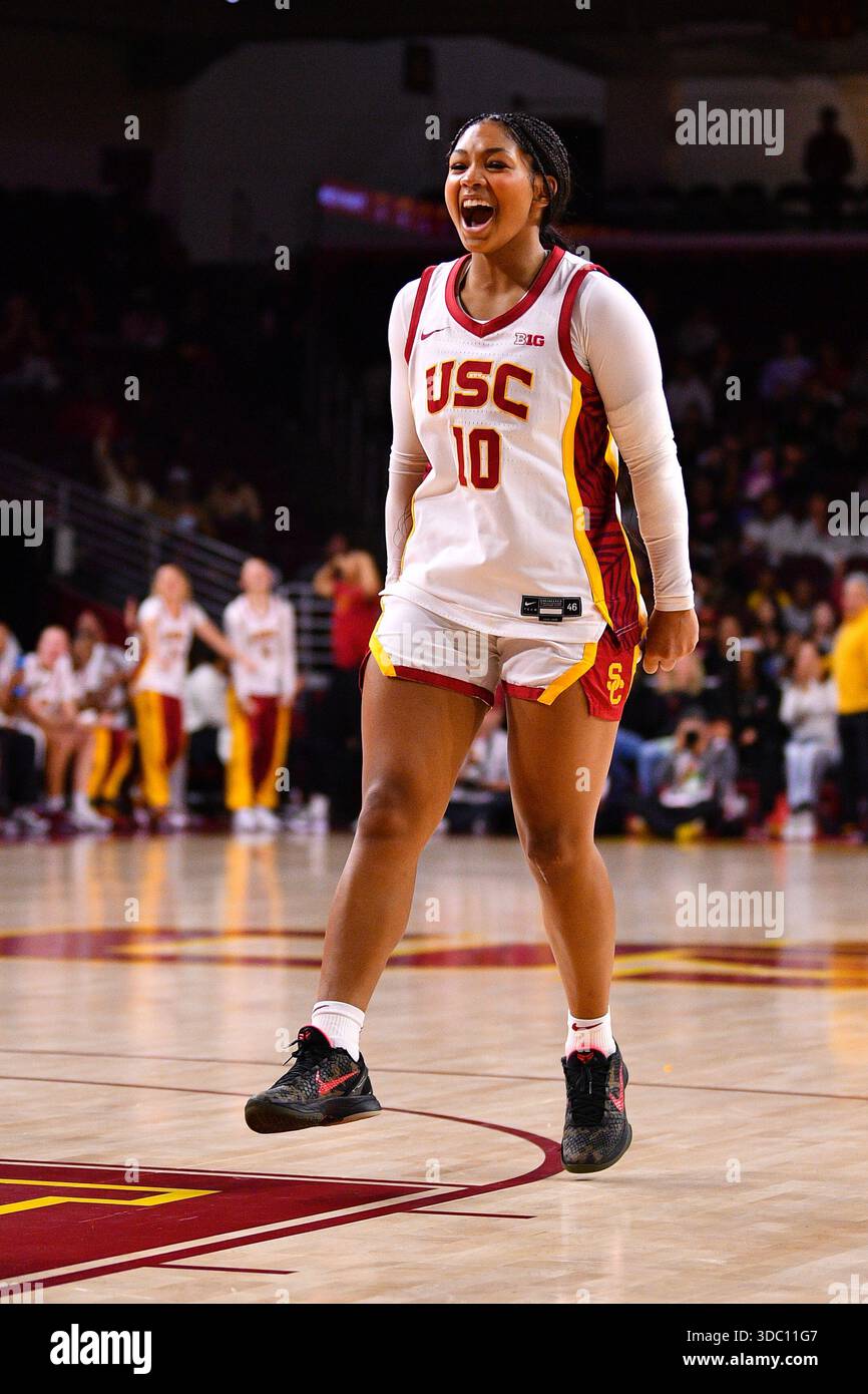 LOS ANGELES, CA - DECEMBER 18: USC Trojans guard Malia Samuels (10 ...