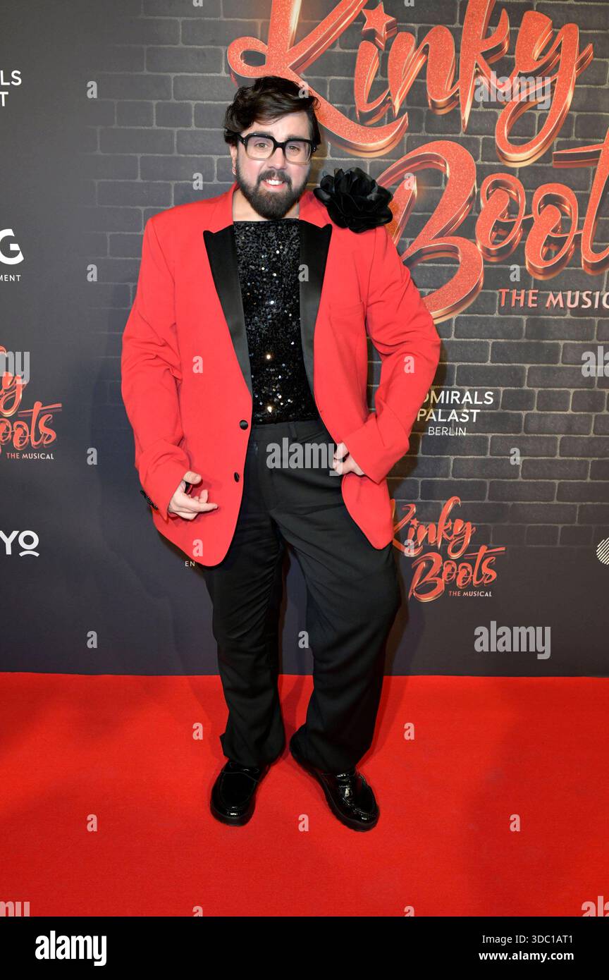 Steven Preisner bei der Premiere des Musicals Kinky Boots - The Musical ...