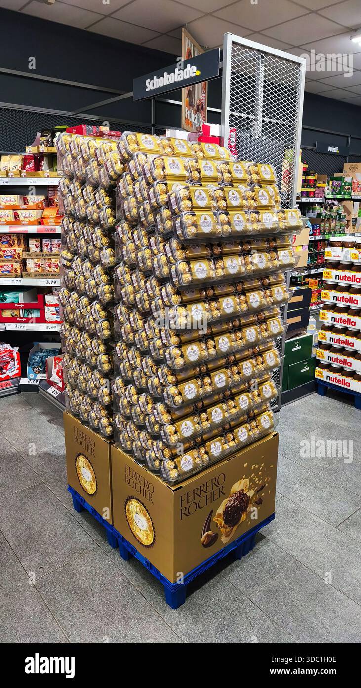 Ferrero 2025 hi-res stock photography and images - Alamy