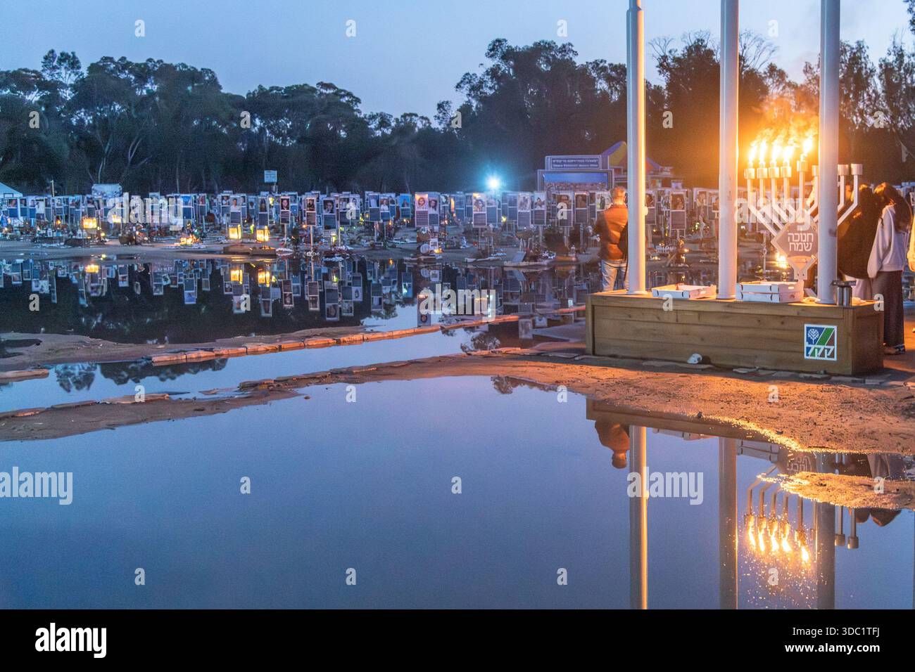 Hanukkah jewish memorial hi-res stock photography and images - Alamy