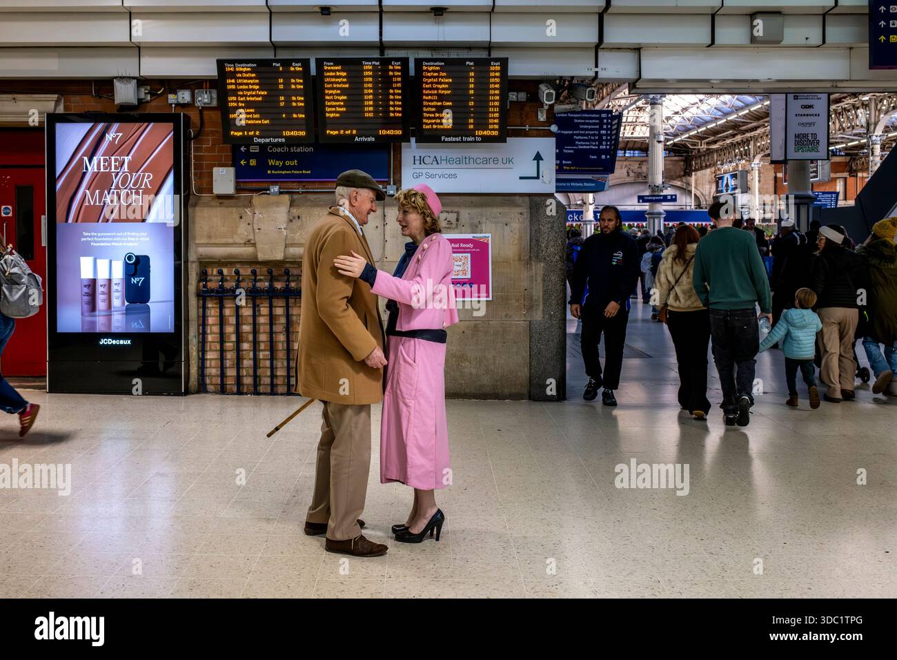 London uk 2025 senior hi-res stock photography and images - Alamy