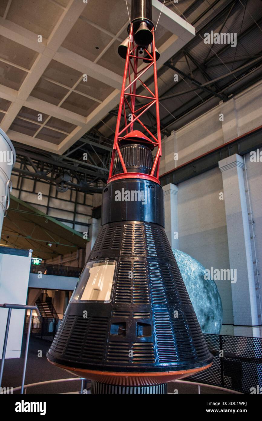 Mercury Capsule (Replica Stock Photo - Alamy