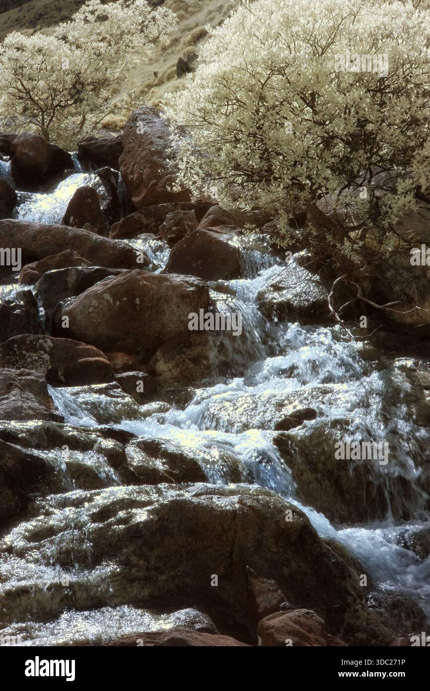 Lyn idwal waterfalls hi-res stock photography and images - Alamy