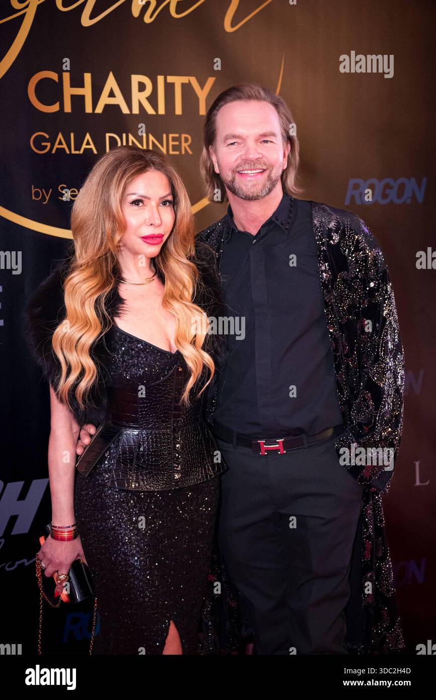 Thomas Seith bei Feier beim All Together Charity Gala Dinner im Winter ...