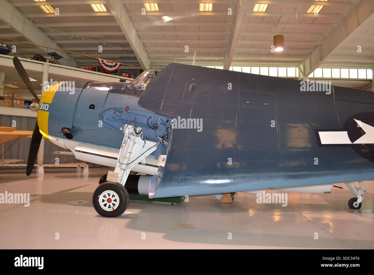 Contract for tpm mar 1942 hi-res stock photography and images - Alamy