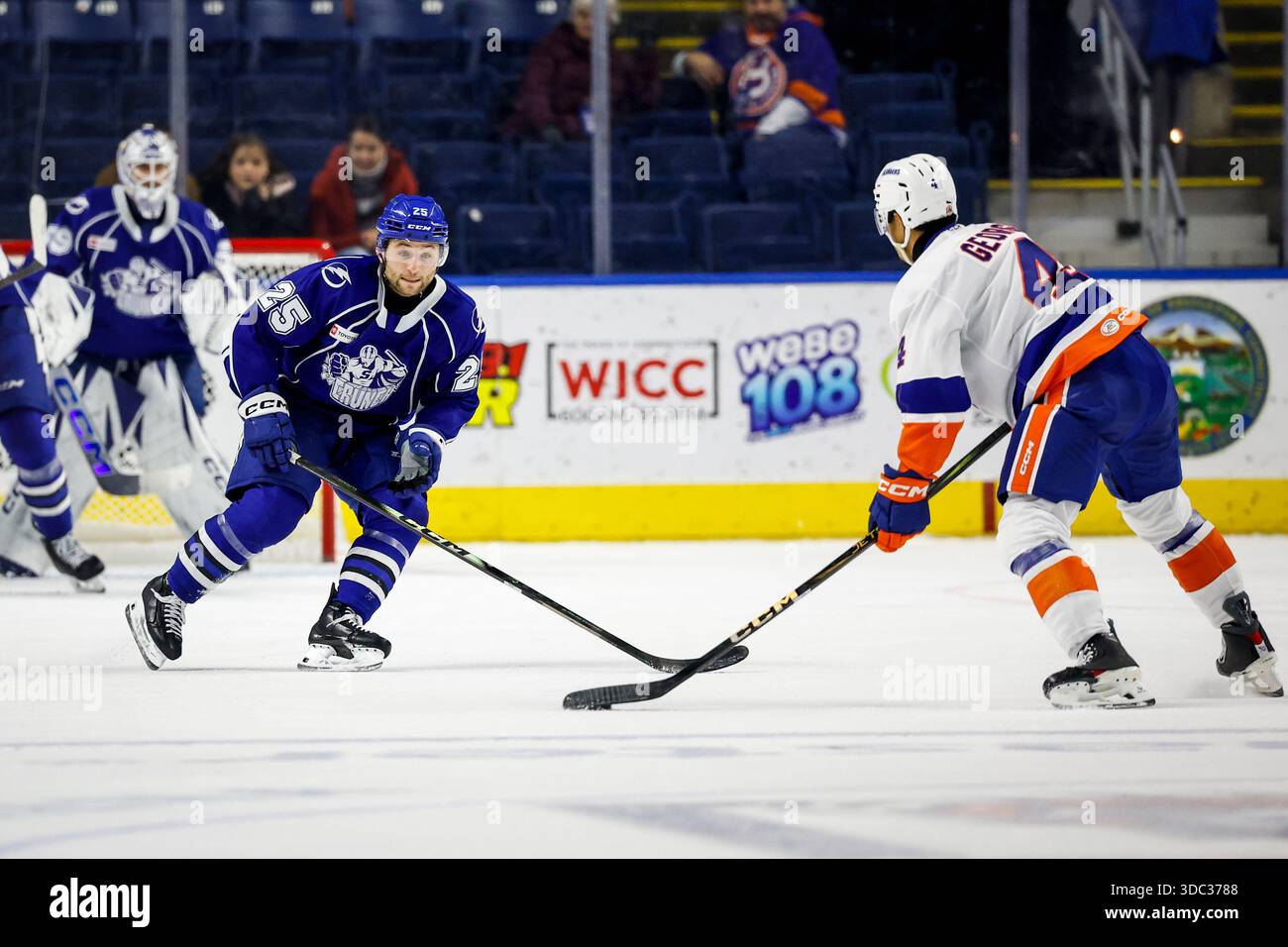 December 17, 2025: Syracuse Crunch center Dylan Duke (25) defends the ...
