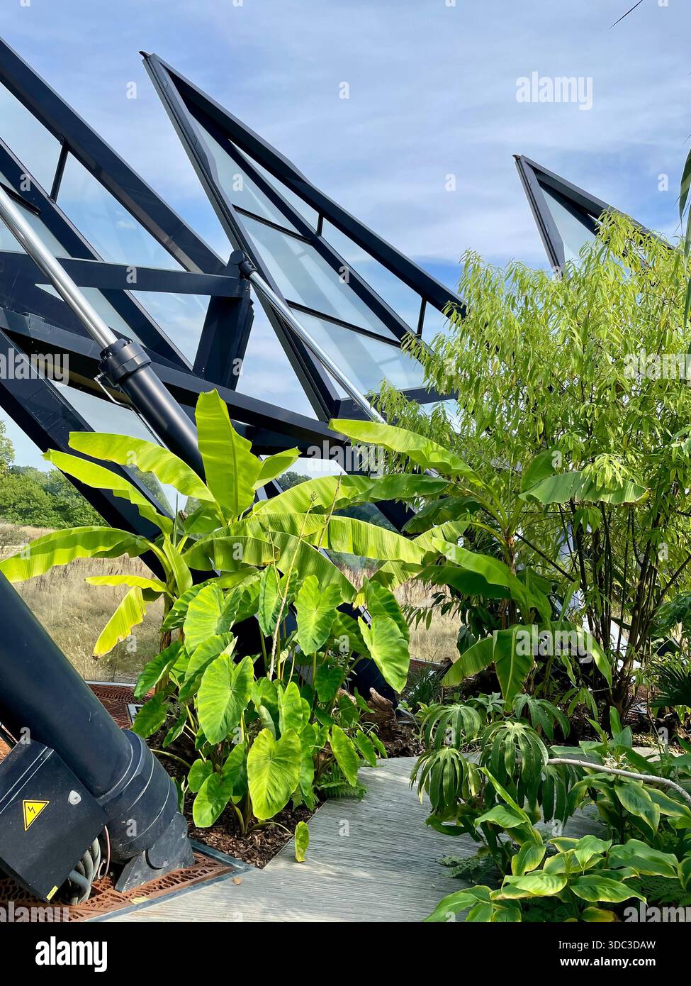 The structure is a ten‑sided kinetic glasshouse designed by Heatherwick ...