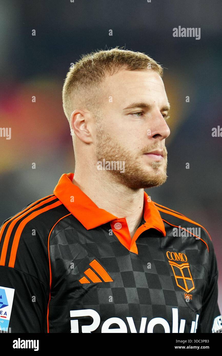 Ivan Smolcic of Como 1907 looks on during the Serie A Enilive match ...
