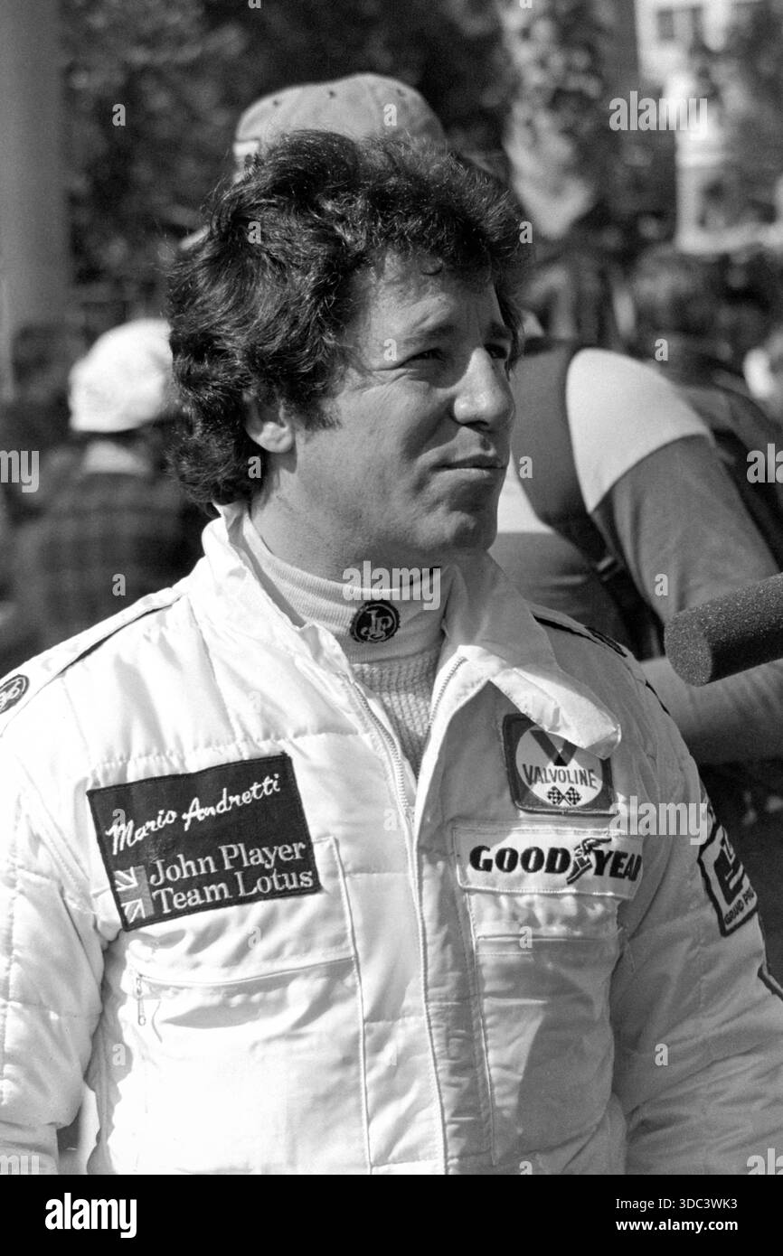 Mario andretti lotus 78 hi-res stock photography and images - Alamy