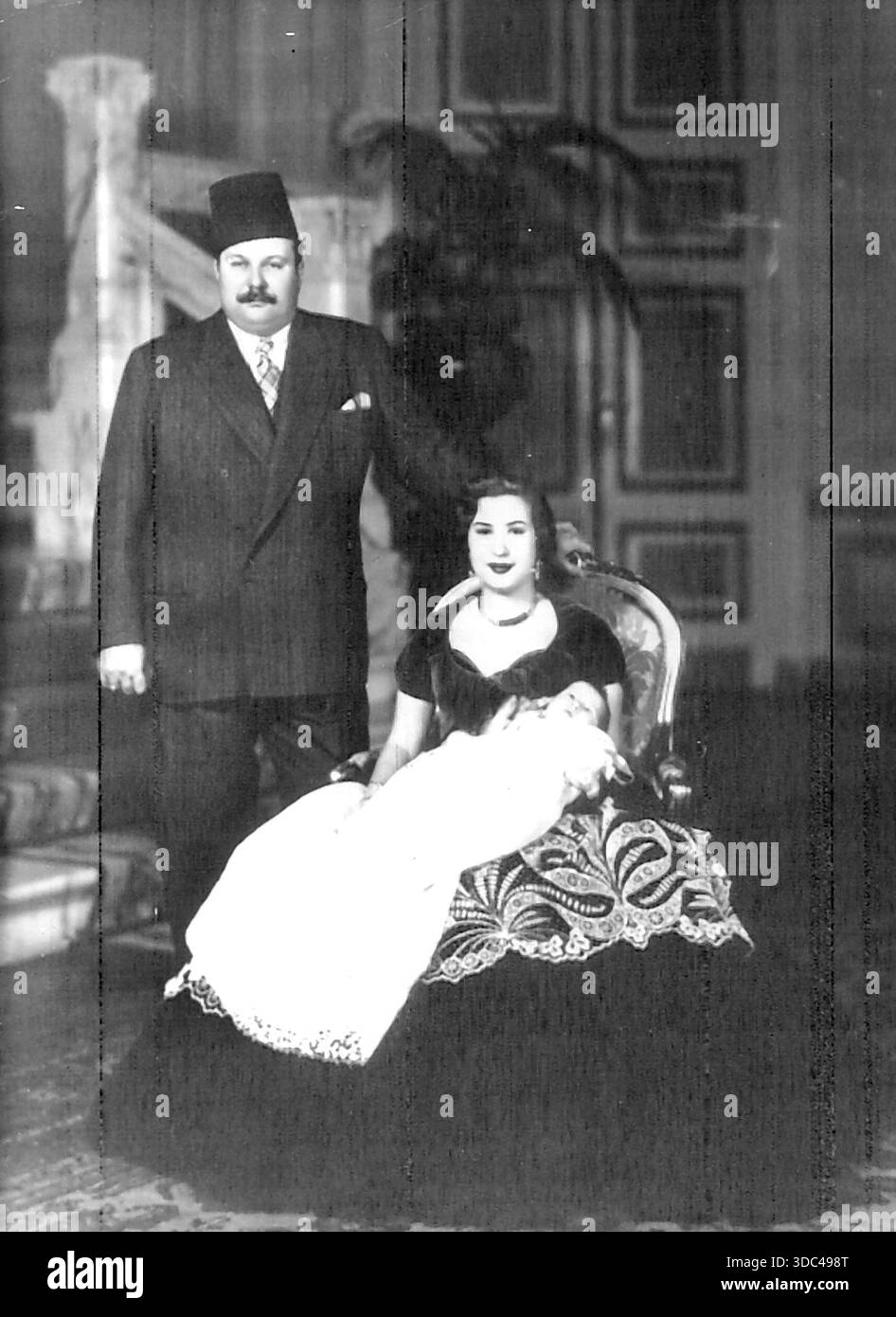 Egypt's King Queen And Crown PrinceThe first picture of Egypt's Royal ...