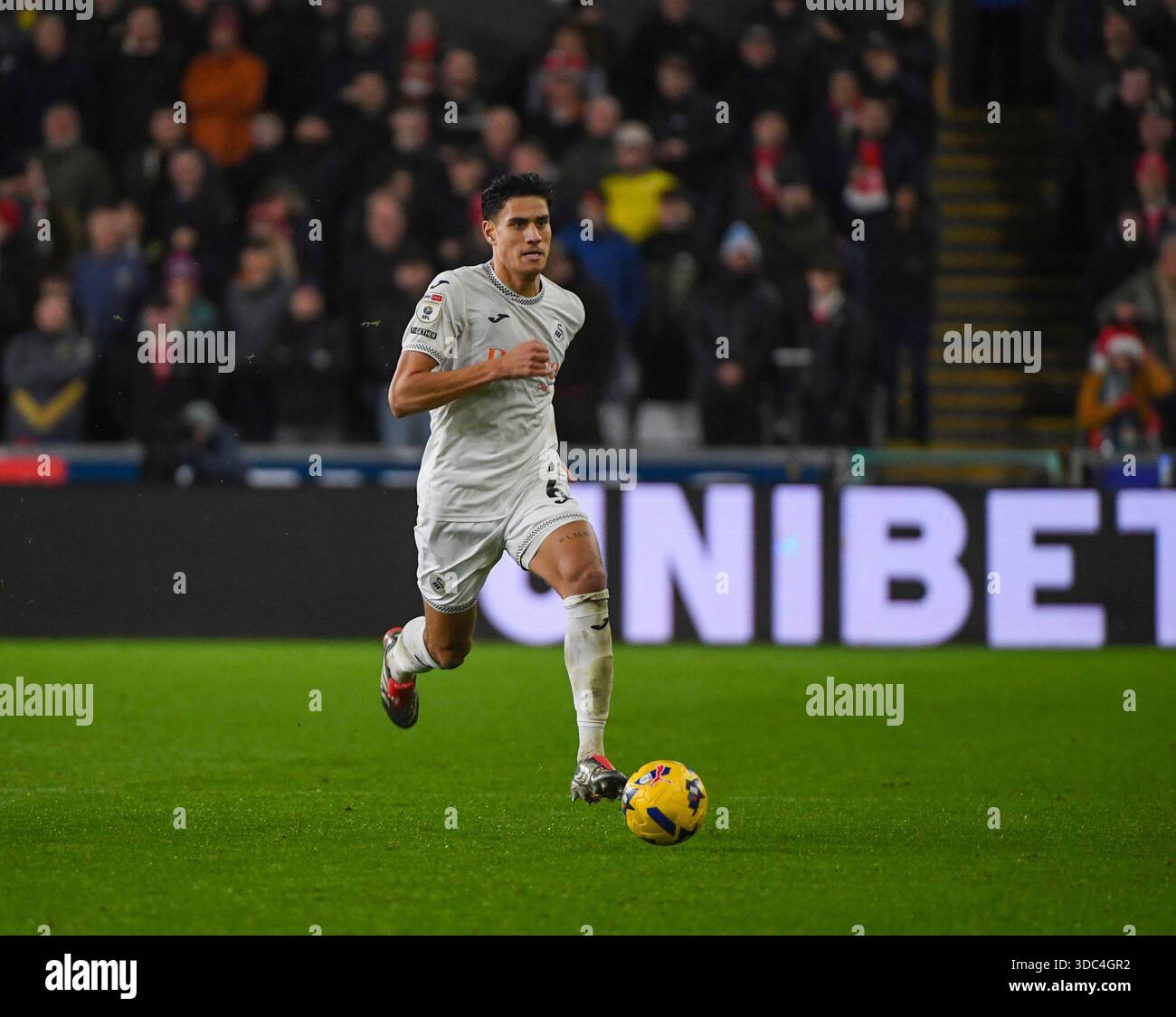 19th December 2025; Swansea com Stadium, Swansea, Wales; EFL ...