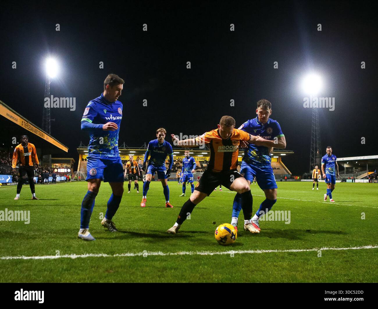 Shayne lavery football player hi-res stock photography and images - Alamy