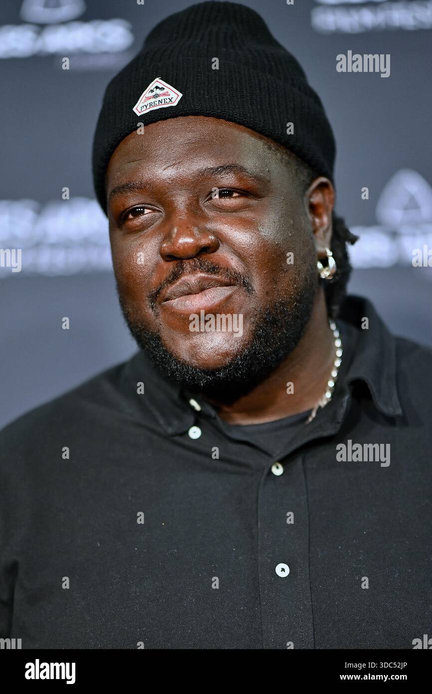 LES ARCS, FRANCE - DECEMBER 19Salif Cisse attends the Closing Ceremony ...