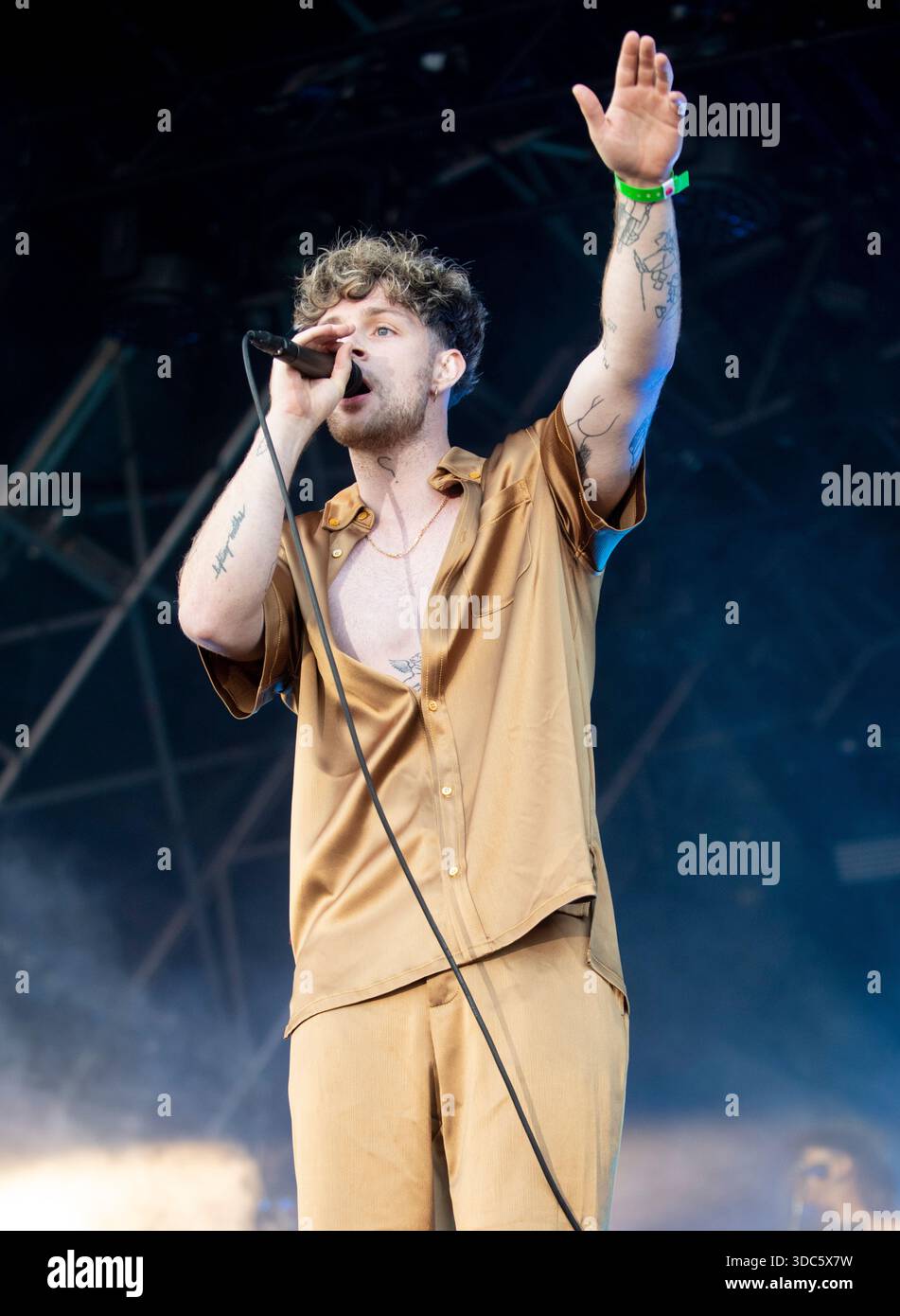 TOM GRENNAN at the Big Feastival 2021 on Alex James Cotswolds farm ...