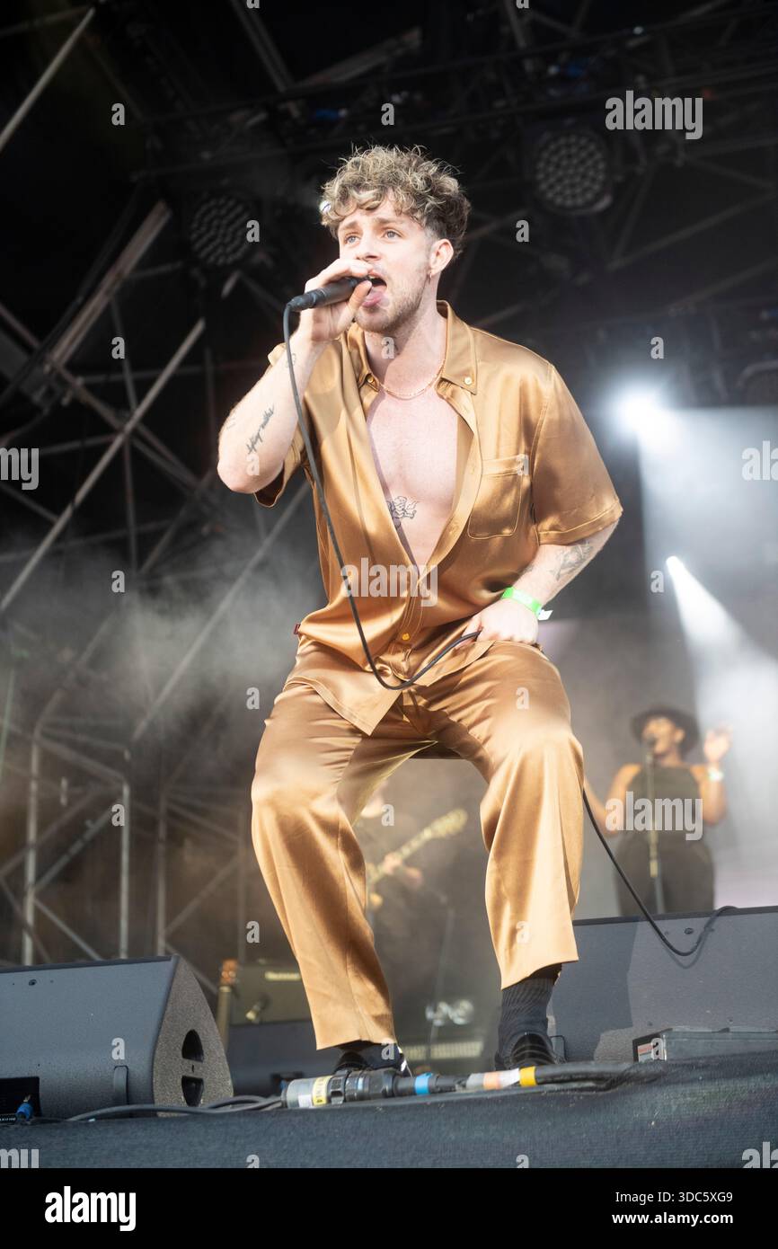 TOM GRENNAN at the Big Feastival 2021 on Alex James Cotswolds farm ...