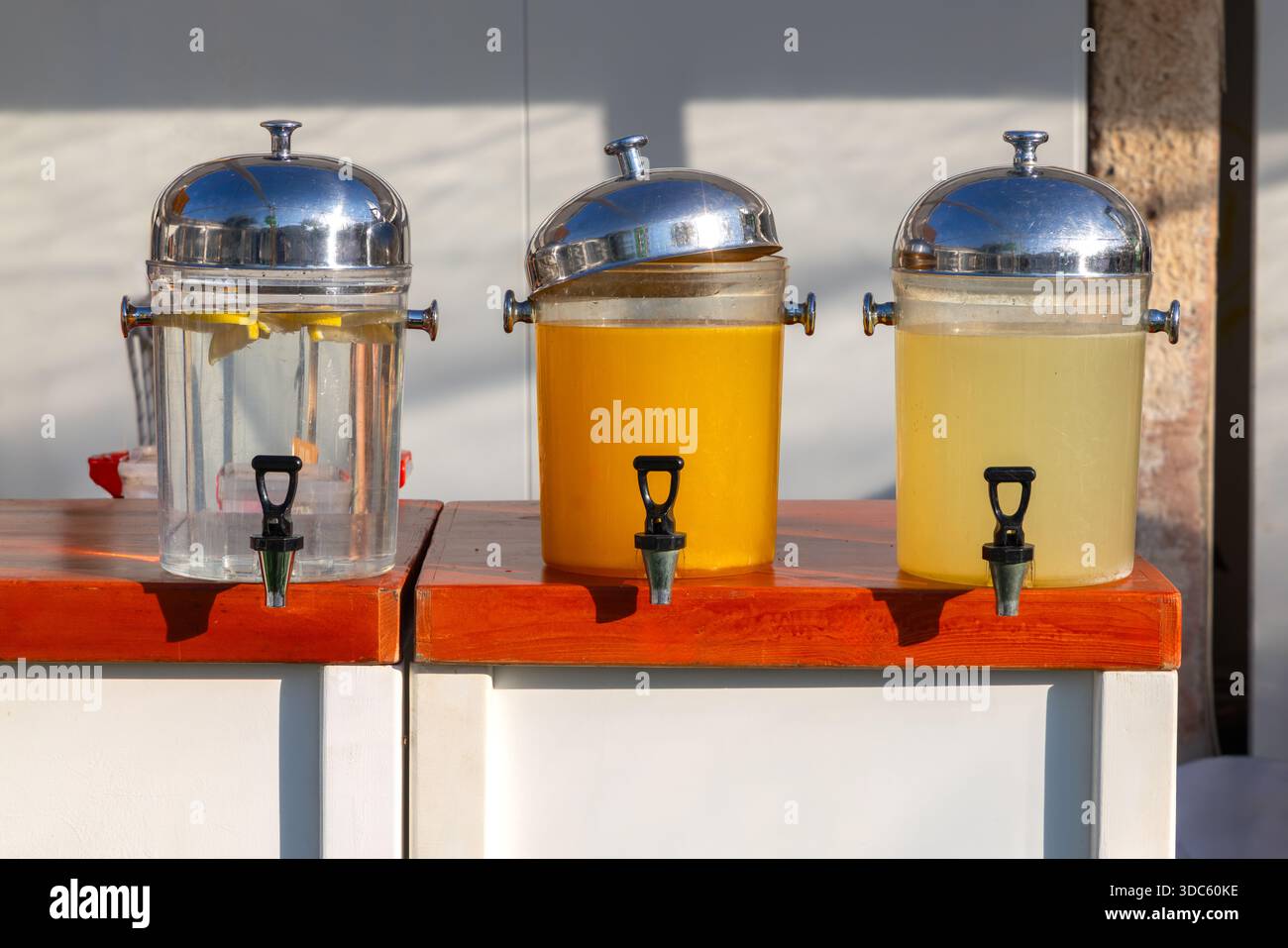 Large glass beverage dispenser hi-res stock photography and images - Alamy