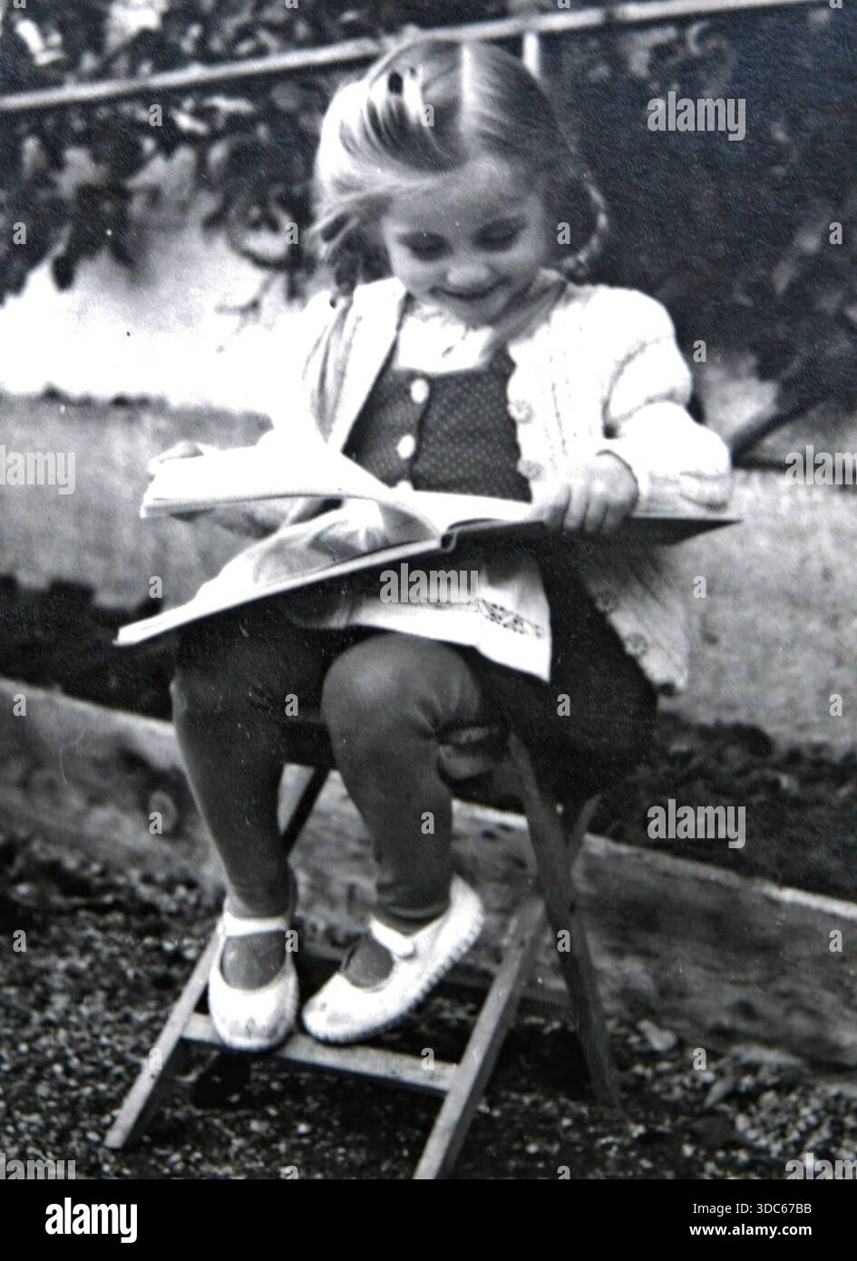 ARCHIV: Margot Hellwig Sängerin Margot Hellwig , 1945 ARCHIVAUFNAHME ...
