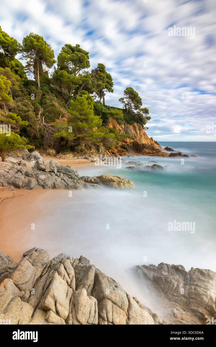 Pinar beach spain hi-res stock photography and images - Alamy