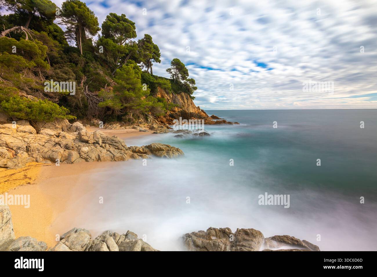 Pinar beach spain hi-res stock photography and images - Alamy